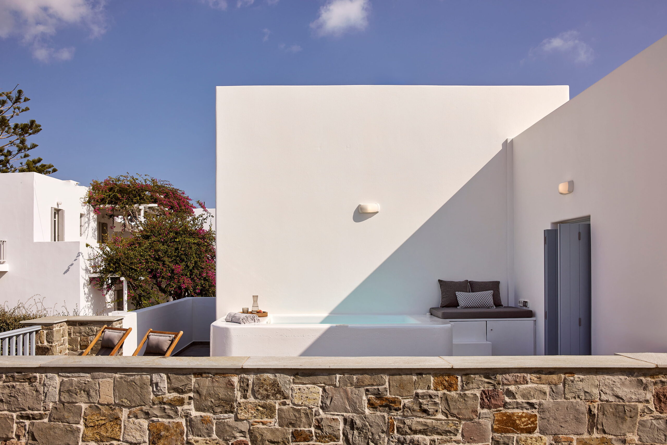 Photo Gallery - Manesis Suites
